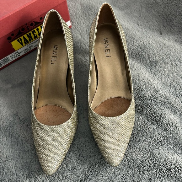 Vaneli | Shoes | Vaneli Heels 75 Narrow Gold And Sparkly | Poshmark